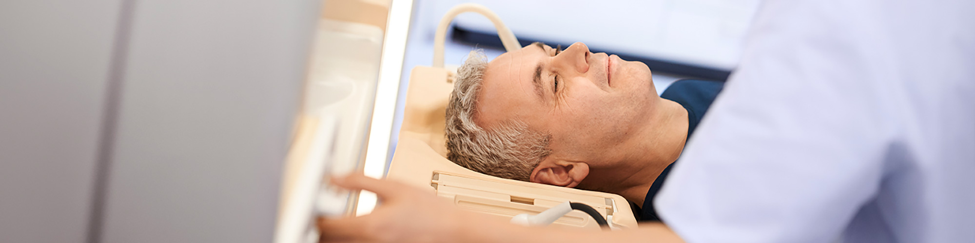 Improvements in clinical MR Neuro imaging | Philips